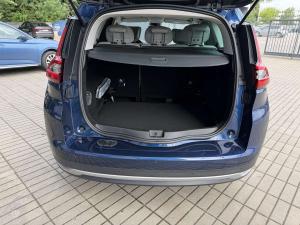 Blue Renault Grand Scenic 2018 in Kaunas, with an engine capacity of 1.60 L and mileage of 166 thousand km for 9900 €, photo 19 on AUTOMOTO.COM.LV