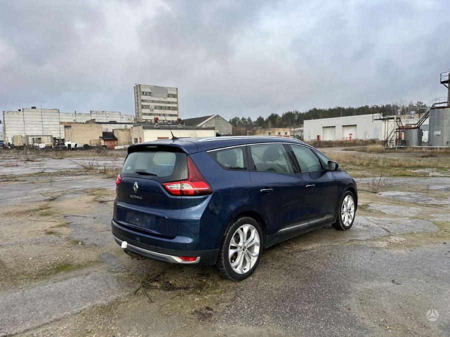 Blue Renault Grand Scenic 2019 in Vilnius, with an engine capacity of 1.60 L and mileage of 274 thousand km for 7000 €, photo 6 on AUTOMOTO.COM.LV