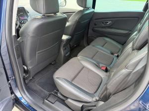 Zils Renault Grand Scenic 2020 Raseiniai, ar dzinēja tilpumu 1.75 L un nobraukumu 142 tūkst. km par 10500 €, foto 18 vietnē AUTOMOTO.COM.LV