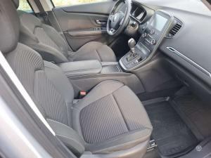 Zils Renault Grand Scenic 2021 Kauņa, ar dzinēja tilpumu 1.75 L un nobraukumu 247 tūkst. km par 7650 €, foto 8 vietnē AUTOMOTO.COM.LV