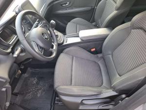 Zils Renault Grand Scenic 2021 Kauņa, ar dzinēja tilpumu 1.75 L un nobraukumu 247 tūkst. km par 7650 €, foto 10 vietnē AUTOMOTO.COM.LV