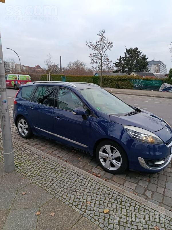 Zils Renault Grand Scenic 2013 Rīga, ar dzinēja tilpumu 1.50 L un nobraukumu 320 tūkst. km par 1500 €, foto 2 vietnē AUTOMOTO.COM.LV