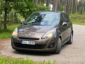 Brown Renault Grand Scenic 2009 in Riga, with an engine capacity of 2.00 L and mileage of 277 thousand km for 2650 €, photo  on AUTOMOTO.COM.LV