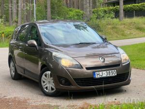 Brown Renault Grand Scenic 2009 in Riga, with an engine capacity of 2.00 L and mileage of 277 thousand km for 2650 €, photo 3 on AUTOMOTO.COM.LV