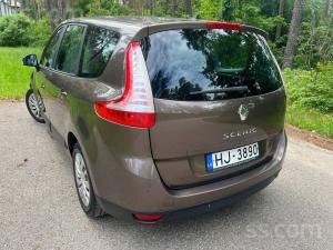 Brown Renault Grand Scenic 2009 in Riga, with an engine capacity of 2.00 L and mileage of 277 thousand km for 2650 €, photo 6 on AUTOMOTO.COM.LV