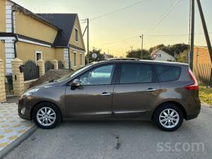 Brūns Renault Grand Scenic 2010 Daugavpils, ar dzinēja tilpumu 1.90 L un nobraukumu 0 tūkst. km par 3650 €, foto 3 vietnē AUTOMOTO.COM.LV