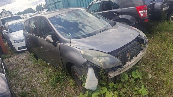 Brown Renault Grand Scenic 2010 in Kaunas, with an engine capacity of 1.46 L and mileage of 200 thousand km for 370 €, photo 3 on AUTOMOTO.COM.LV