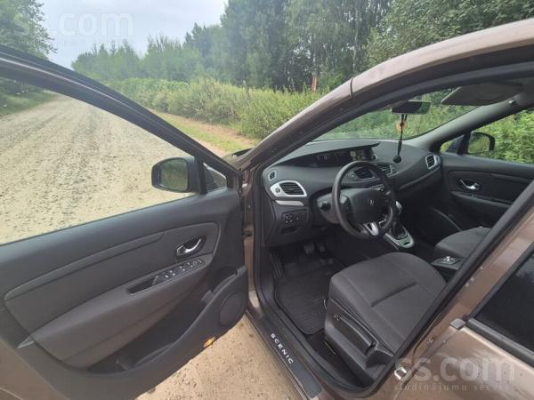 Brūns Renault Grand Scenic 2011 Rīga, ar dzinēja tilpumu 1.50 L un nobraukumu 240 tūkst. km par 4690 €, foto 5 vietnē AUTOMOTO.COM.LV