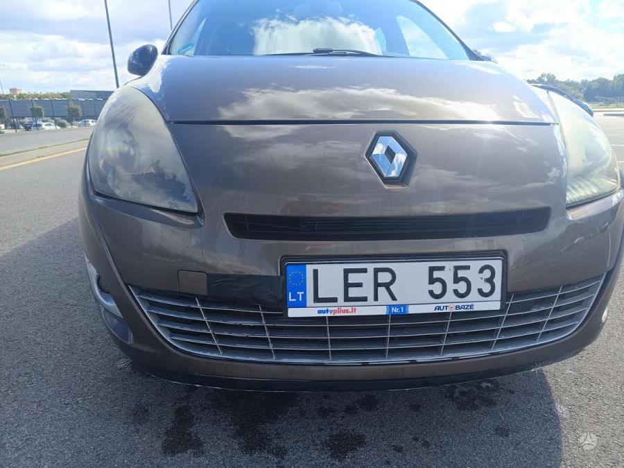 Brūns Renault Grand Scenic 2011 Kauņa, ar dzinēja tilpumu 1.46 L un nobraukumu 328 tūkst. km par 1000 €, foto 10 vietnē AUTOMOTO.COM.LV