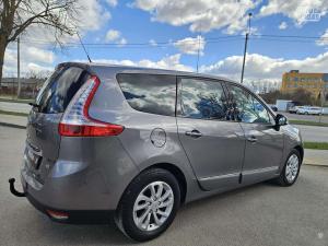 Brown Renault Grand Scenic 2012 in Siauliai, with an engine capacity of 1.60 L and mileage of 296 thousand km for 4750 €, photo 6 on AUTOMOTO.COM.LV