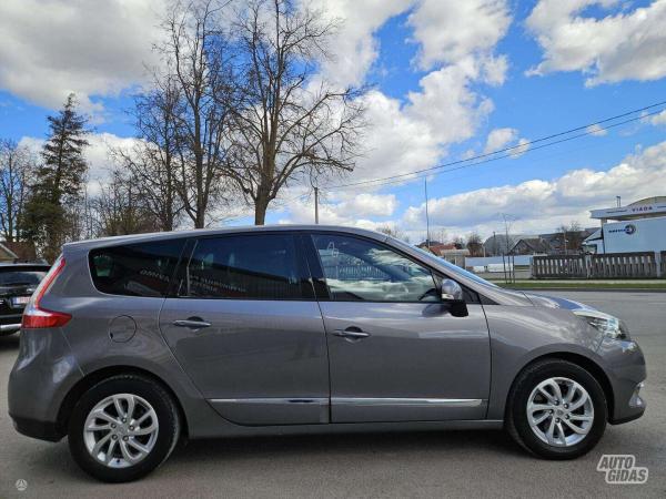 Brown Renault Grand Scenic 2012 in Siauliai, with an engine capacity of 1.60 L and mileage of 296 thousand km for 4750 €, photo 6 on AUTOMOTO.COM.LV