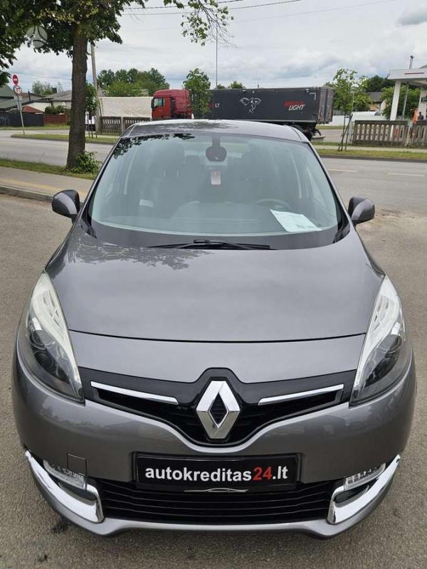 Brown Renault Grand Scenic 2012 in Siauliai, with an engine capacity of 1.60 L and mileage of 296 thousand km for 4050 €, photo 3 on AUTOMOTO.COM.LV
