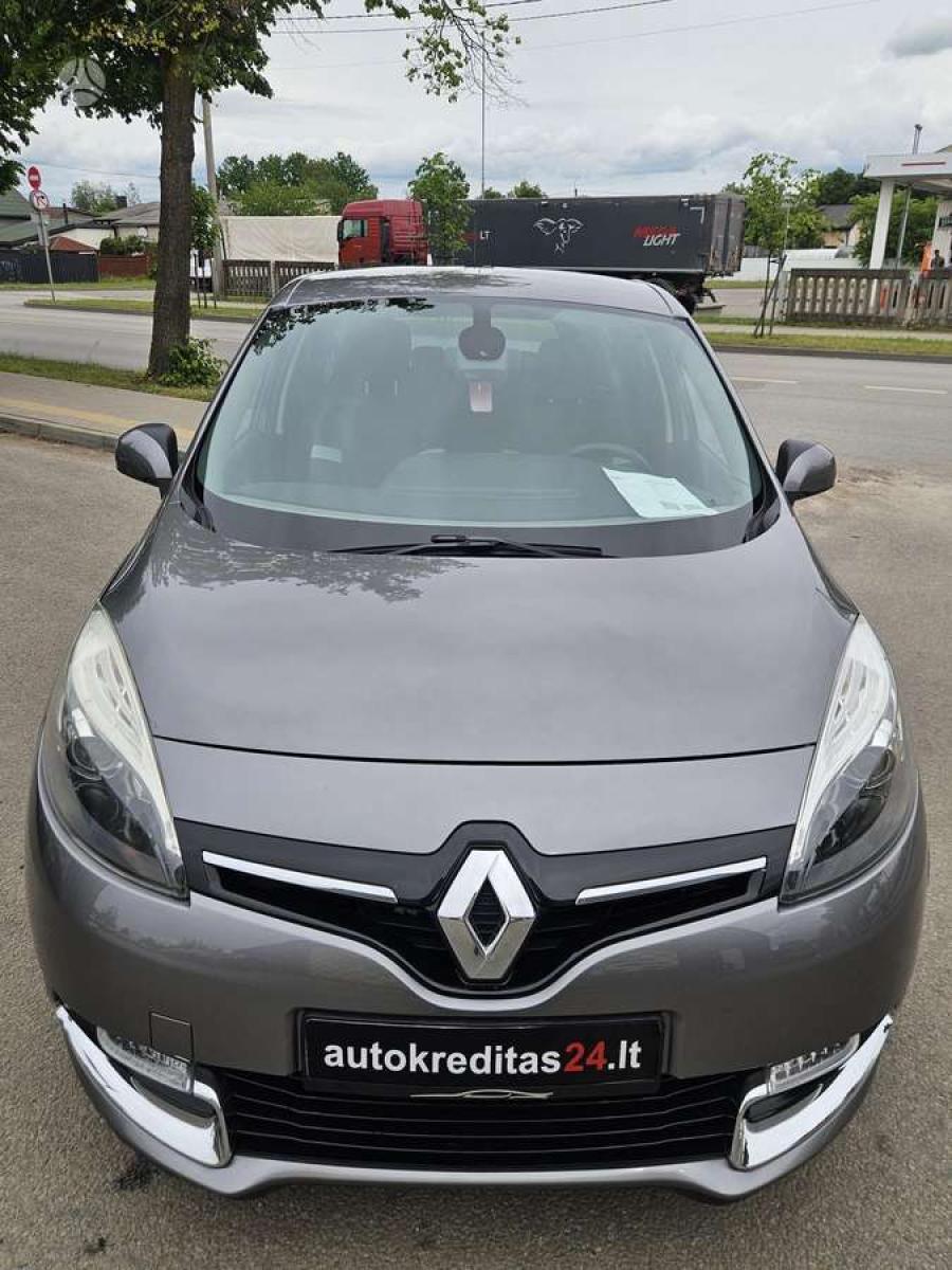 Brown Renault Grand Scenic 2012 in Siauliai, with an engine capacity of 1.60 L and mileage of 296 thousand km for 4050 €, photo 4 on AUTOMOTO.COM.LV