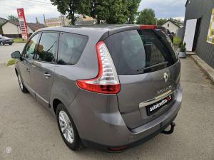 Brown Renault Grand Scenic 2012 in Siauliai, with an engine capacity of 1.60 L and mileage of 296 thousand km for 4050 €, photo 9 on AUTOMOTO.COM.LV
