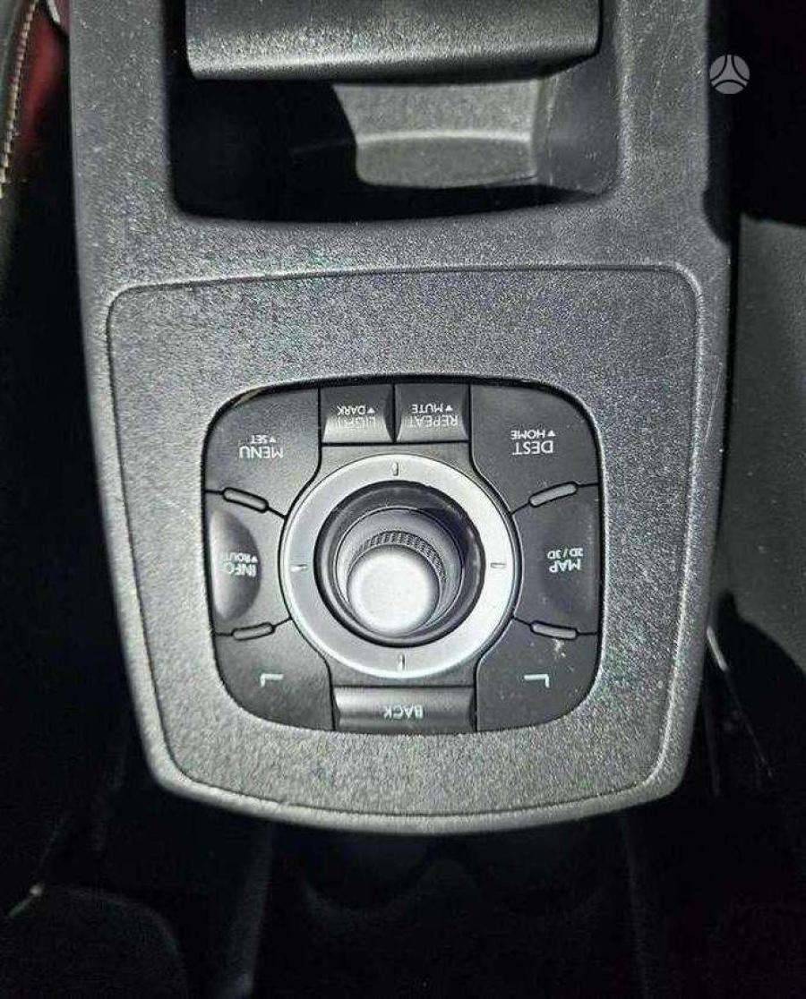 Brown Renault Grand Scenic 2012 in Siauliai, with an engine capacity of 1.60 L and mileage of 296 thousand km for 4050 €, photo 25 on AUTOMOTO.COM.LV
