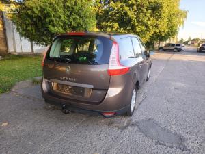 Brown Renault Grand Scenic 2012 in Panevezys, with an engine capacity of 1.50 L and mileage of 227 thousand km for 3200 €, photo 9 on AUTOMOTO.COM.LV