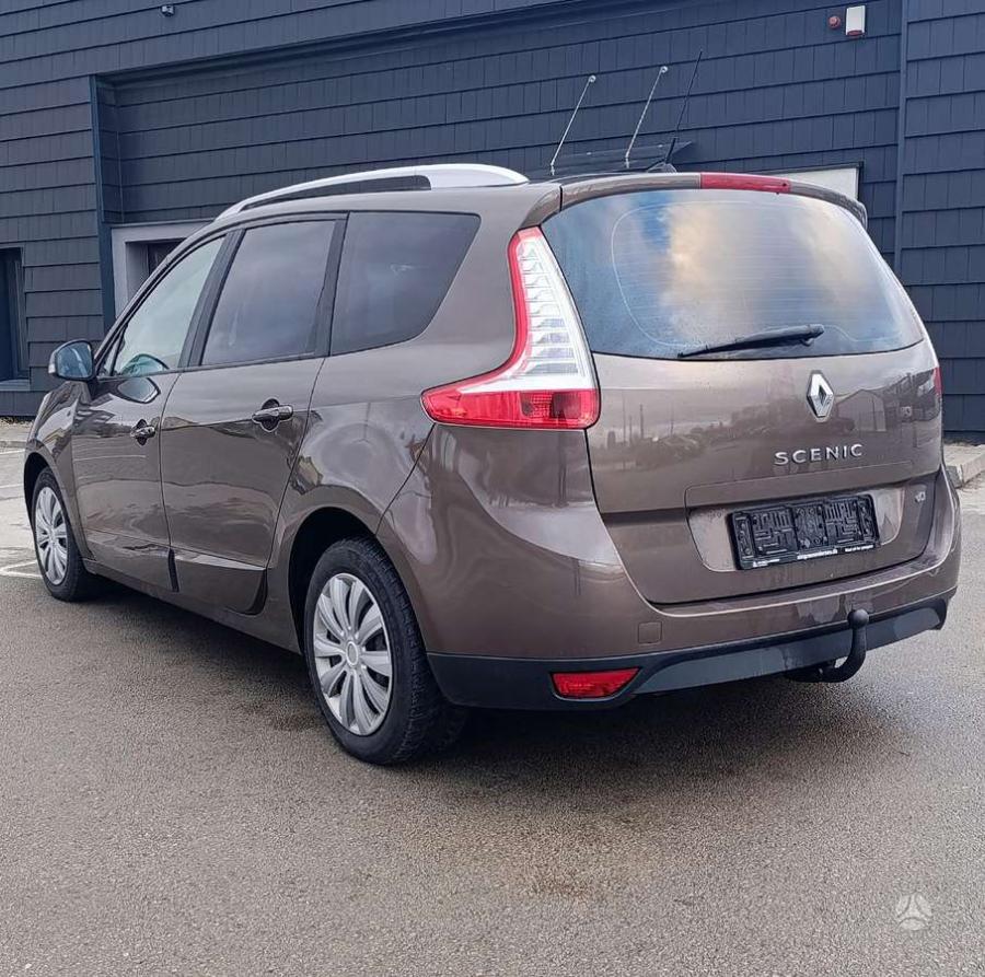 Brown Renault Grand Scenic 2013 in Kaunas, with an engine capacity of 1.46 L and mileage of 196 thousand km for 3800 €, photo 2 on AUTOMOTO.COM.LV