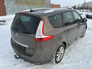 Brūns Renault Grand Scenic 2013 Šauļi, ar dzinēja tilpumu 1.60 L un nobraukumu 237 tūkst. km par 3200 €, foto 4 vietnē AUTOMOTO.COM.LV