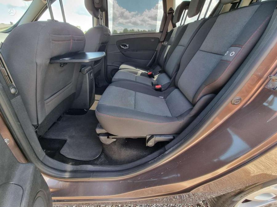 Brūns Renault Grand Scenic 2013 Viļņa, ar dzinēja tilpumu 1.46 L un nobraukumu 280 tūkst. km par 3950 €, foto 8 vietnē AUTOMOTO.COM.LV