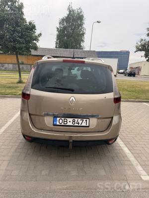 Brown Renault Grand Scenic 2014 in Riga, with an engine capacity of 1.50 L and mileage of 618 thousand km for 2500 €, photo 6 on AUTOMOTO.COM.LV