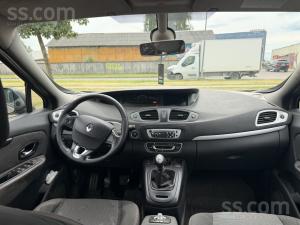 Brown Renault Grand Scenic 2014 in Riga, with an engine capacity of 1.50 L and mileage of 618 thousand km for 2500 €, photo 10 on AUTOMOTO.COM.LV