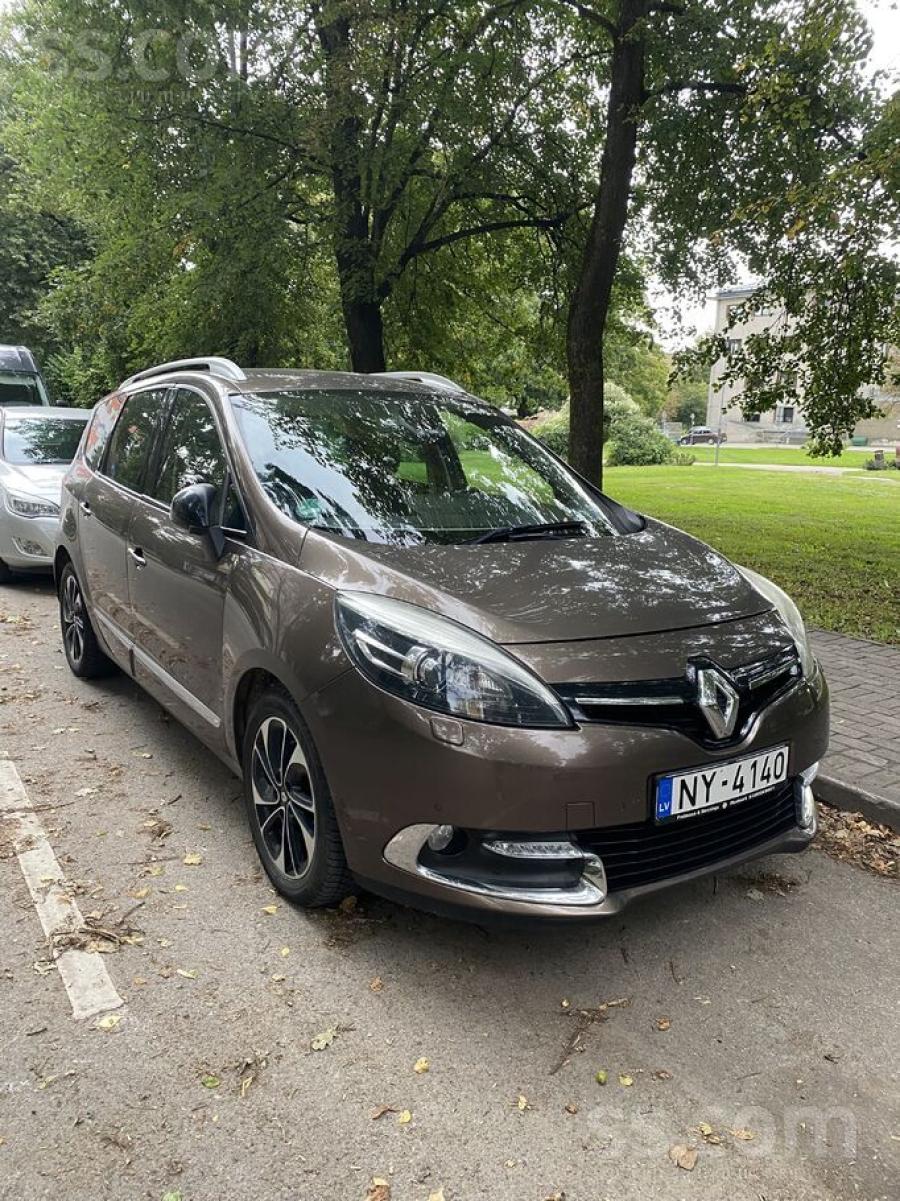 Brown Renault Grand Scenic 2014 in Jelgava, with an engine capacity of 1.60 L and mileage of 241 thousand km for 4900 €, photo 3 on AUTOMOTO.COM.LV