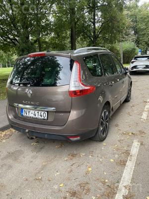 Brown Renault Grand Scenic 2014 in Jelgava, with an engine capacity of 1.60 L and mileage of 241 thousand km for 4900 €, photo 5 on AUTOMOTO.COM.LV