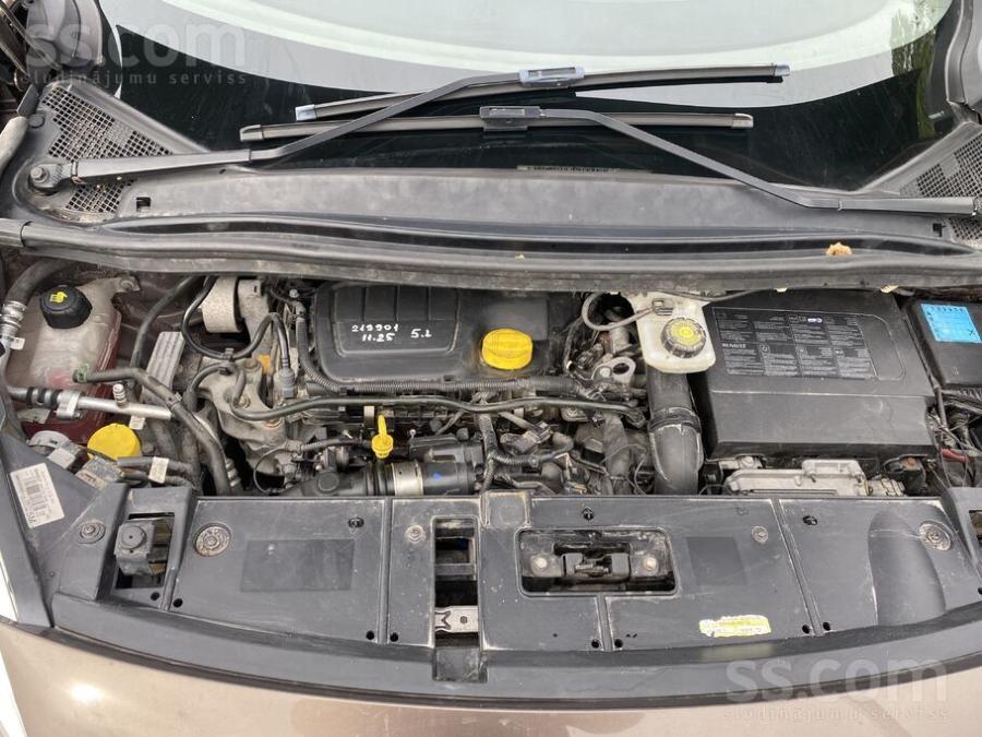 Brown Renault Grand Scenic 2014 in Jelgava, with an engine capacity of 1.60 L and mileage of 241 thousand km for 4900 €, photo 6 on AUTOMOTO.COM.LV