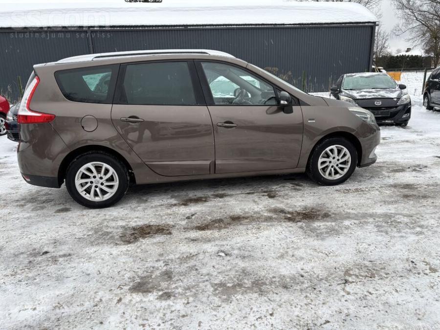 Brown Renault Grand Scenic 2015 in Ogre, with an engine capacity of 1.20 L and mileage of 123 thousand km for 5550 €, photo 2 on AUTOMOTO.COM.LV