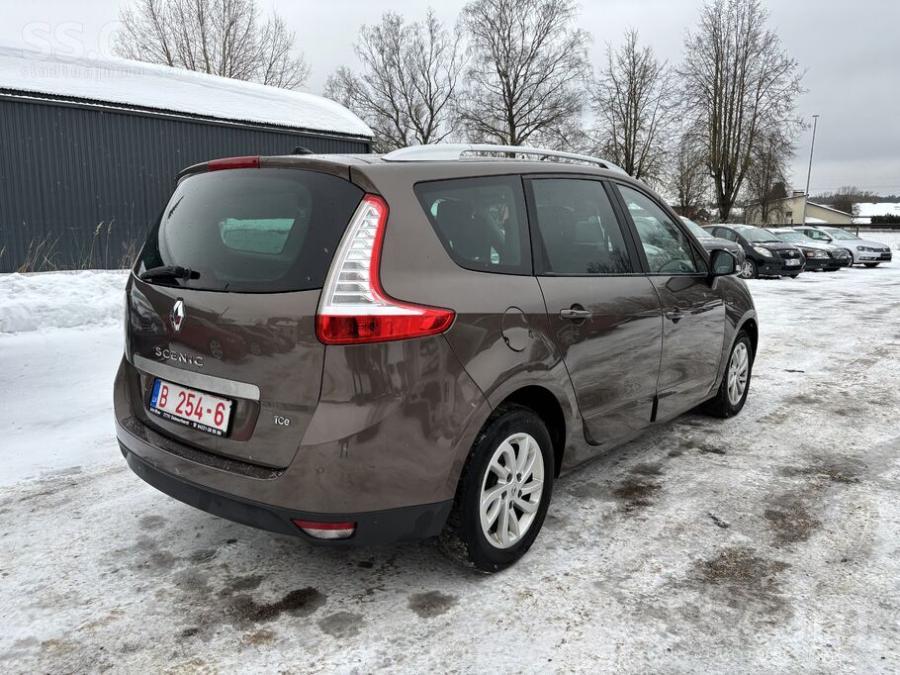Brown Renault Grand Scenic 2015 in Ogre, with an engine capacity of 1.20 L and mileage of 123 thousand km for 5550 €, photo 7 on AUTOMOTO.COM.LV