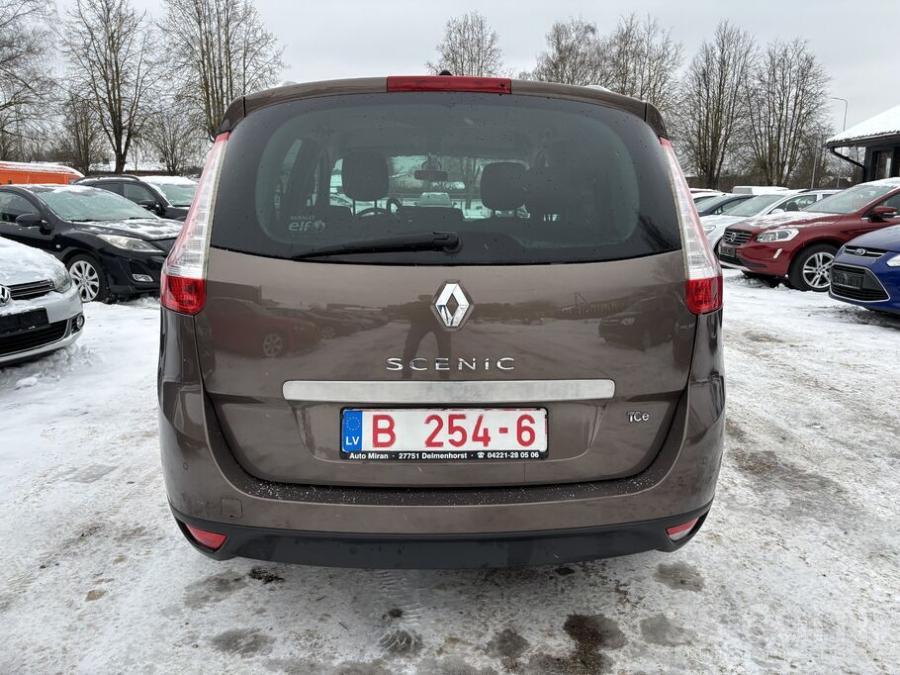 Brown Renault Grand Scenic 2015 in Ogre, with an engine capacity of 1.20 L and mileage of 123 thousand km for 5550 €, photo 8 on AUTOMOTO.COM.LV