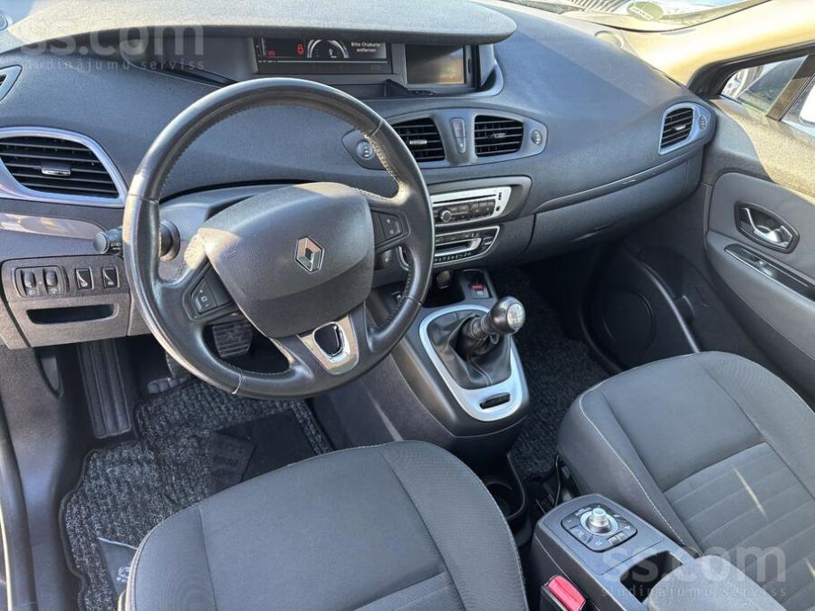 Brown Renault Grand Scenic 2015 in Ogre, with an engine capacity of 1.20 L and mileage of 123 thousand km for 5550 €, photo 12 on AUTOMOTO.COM.LV