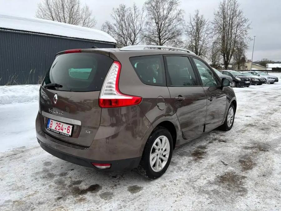 Brūns Renault Grand Scenic 2015 Ogre, ar dzinēja tilpumu 1.20 L un nobraukumu 123 tūkst. km par 5550 €, foto 7 vietnē AUTOMOTO.COM.LV
