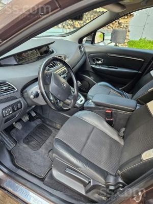 Brown Renault Grand Scenic 2016 in Gulbene, with an engine capacity of 1.50 L and mileage of 400 thousand km for 4000 €, photo 7 on AUTOMOTO.COM.LV