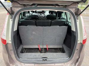 Brūns Renault Grand Scenic 2016 Radviliškis, ar dzinēja tilpumu 1.46 L un nobraukumu 239 tūkst. km par 3950 €, foto 12 vietnē AUTOMOTO.COM.LV