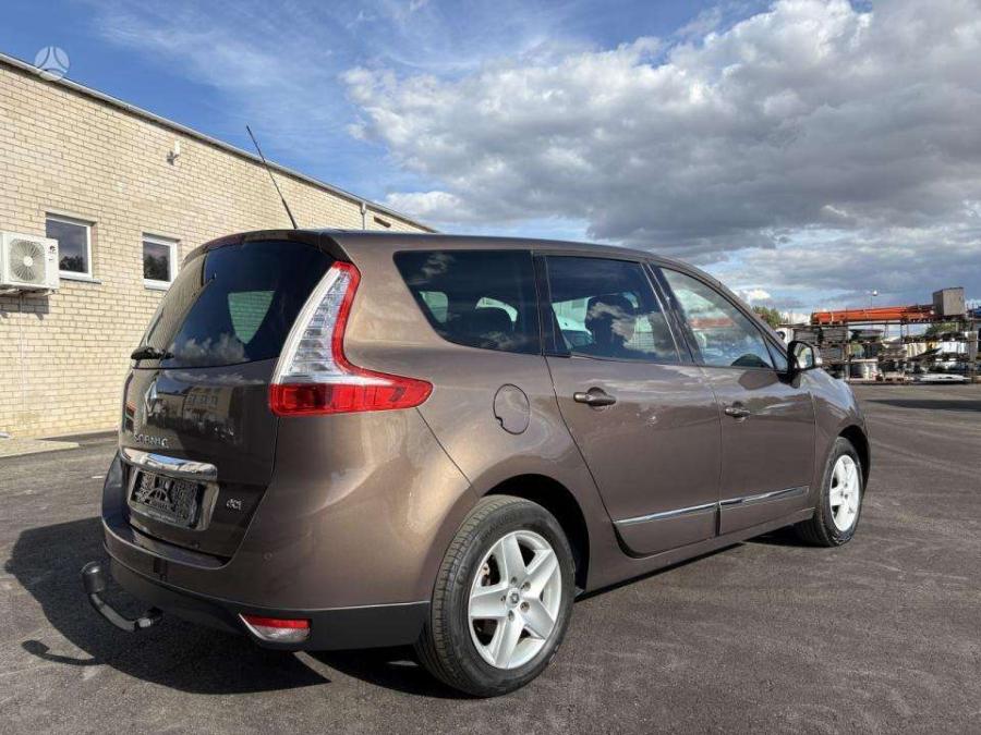 Brūns Renault Grand Scenic 2016 Radviliškis, ar dzinēja tilpumu 1.46 L un nobraukumu 240 tūkst. km par 5450 €, foto 4 vietnē AUTOMOTO.COM.LV
