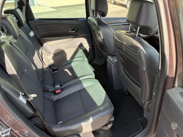 Brūns Renault Grand Scenic 2016 Radviliškis, ar dzinēja tilpumu 1.46 L un nobraukumu 240 tūkst. km par 5450 €, foto 10 vietnē AUTOMOTO.COM.LV