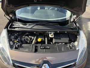 Brūns Renault Grand Scenic 2016 Radviliškis, ar dzinēja tilpumu 1.46 L un nobraukumu 240 tūkst. km par 5450 €, foto 20 vietnē AUTOMOTO.COM.LV