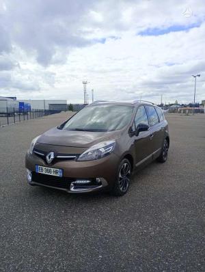 Brūns Renault Grand Scenic 2016 Kauņa, ar dzinēja tilpumu 1.46 L un nobraukumu 240 tūkst. km par 5450 €, foto  vietnē AUTOMOTO.COM.LV