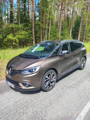 Brown Renault Grand Scenic 2017 in Madona, with an engine capacity of 1.50 L and mileage of 174 thousand km for 10899 €, photo 4 on AUTOMOTO.COM.LV