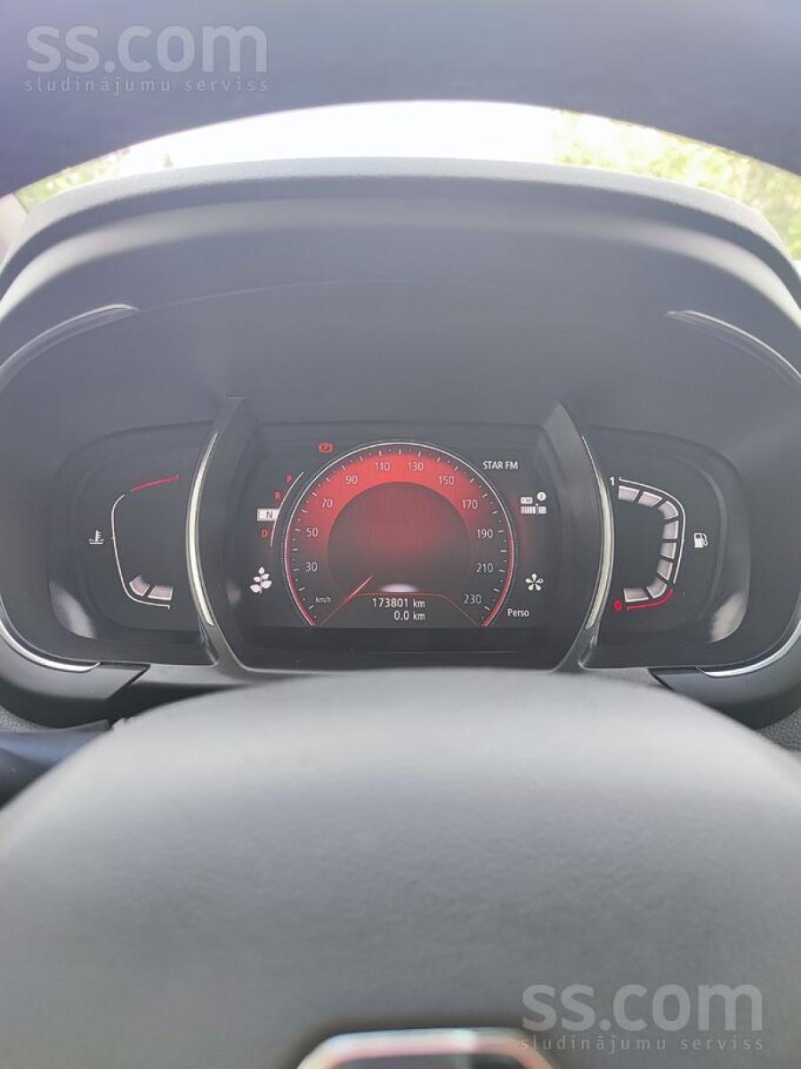 Brown Renault Grand Scenic 2017 in Madona, with an engine capacity of 1.50 L and mileage of 174 thousand km for 10899 €, photo 12 on AUTOMOTO.COM.LV