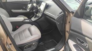 Brūns Renault Grand Scenic 2017 Tauragė, ar dzinēja tilpumu 1.60 L un nobraukumu 249 tūkst. km par 8899 €, foto 11 vietnē AUTOMOTO.COM.LV