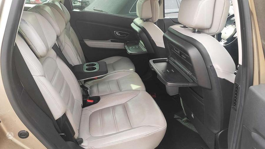 Brūns Renault Grand Scenic 2017 Tauragė, ar dzinēja tilpumu 1.60 L un nobraukumu 249 tūkst. km par 8899 €, foto 14 vietnē AUTOMOTO.COM.LV