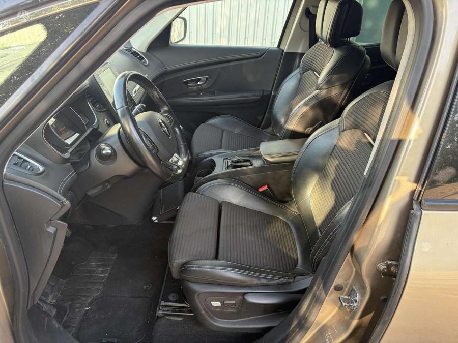 Brūns Renault Grand Scenic 2017 Ukmergė, ar dzinēja tilpumu 1.20 L un nobraukumu 187 tūkst. km par 5950 €, foto 16 vietnē AUTOMOTO.COM.LV