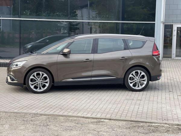 Renault Grand Scenic 2017 Marijampole vietnē Brūns Renault Grand Scenic 2017 Marijampole, ar dzinēja tilpumu 1.20 L un nobraukumu 187 tūkst. km par 6900 €, foto 5 vietnē AUTOMOTO.COM.LV