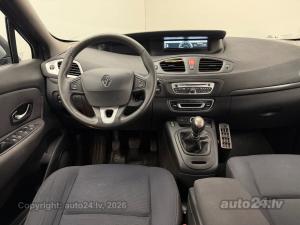 Grey Renault Grand Scenic 2010 in Parnu, with an engine capacity of 1.90 L and mileage of 328 thousand km for 2490 €, photo 15 on AUTOMOTO.COM.LV
