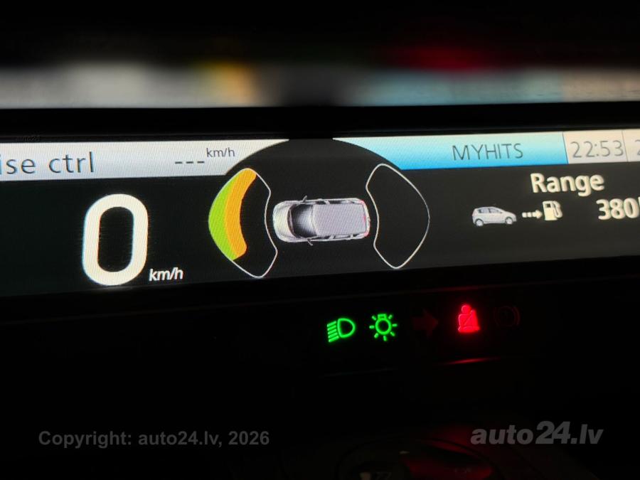 Grey Renault Grand Scenic 2010 in Parnu, with an engine capacity of 1.90 L and mileage of 328 thousand km for 2490 €, photo 18 on AUTOMOTO.COM.LV
