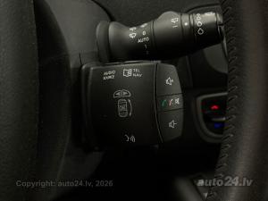Grey Renault Grand Scenic 2010 in Parnu, with an engine capacity of 1.90 L and mileage of 328 thousand km for 2490 €, photo 20 on AUTOMOTO.COM.LV