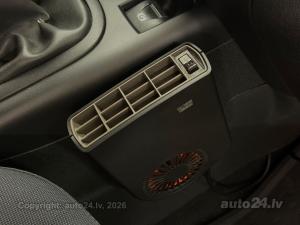 Pelēks Renault Grand Scenic 2010 Pērnava, ar dzinēja tilpumu 1.90 L un nobraukumu 328 tūkst. km par 2290 €, foto 22 vietnē AUTOMOTO.COM.LV