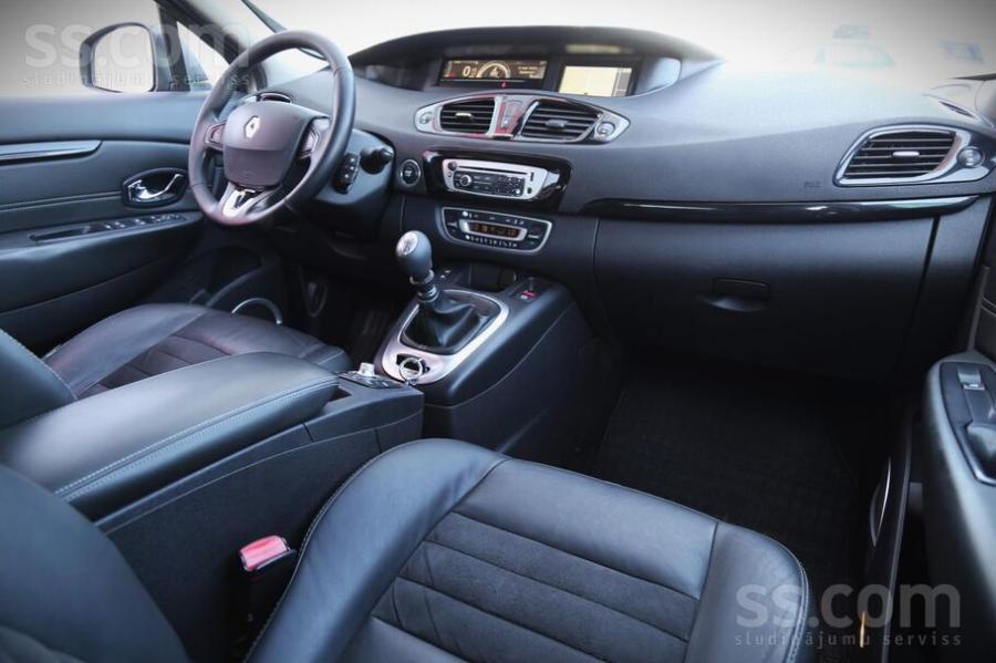 Pelēks Renault Grand Scenic 2013 Rīga, ar dzinēja tilpumu 1.60 L un nobraukumu 0 tūkst. km par 2595 €, foto 11 vietnē AUTOMOTO.COM.LV